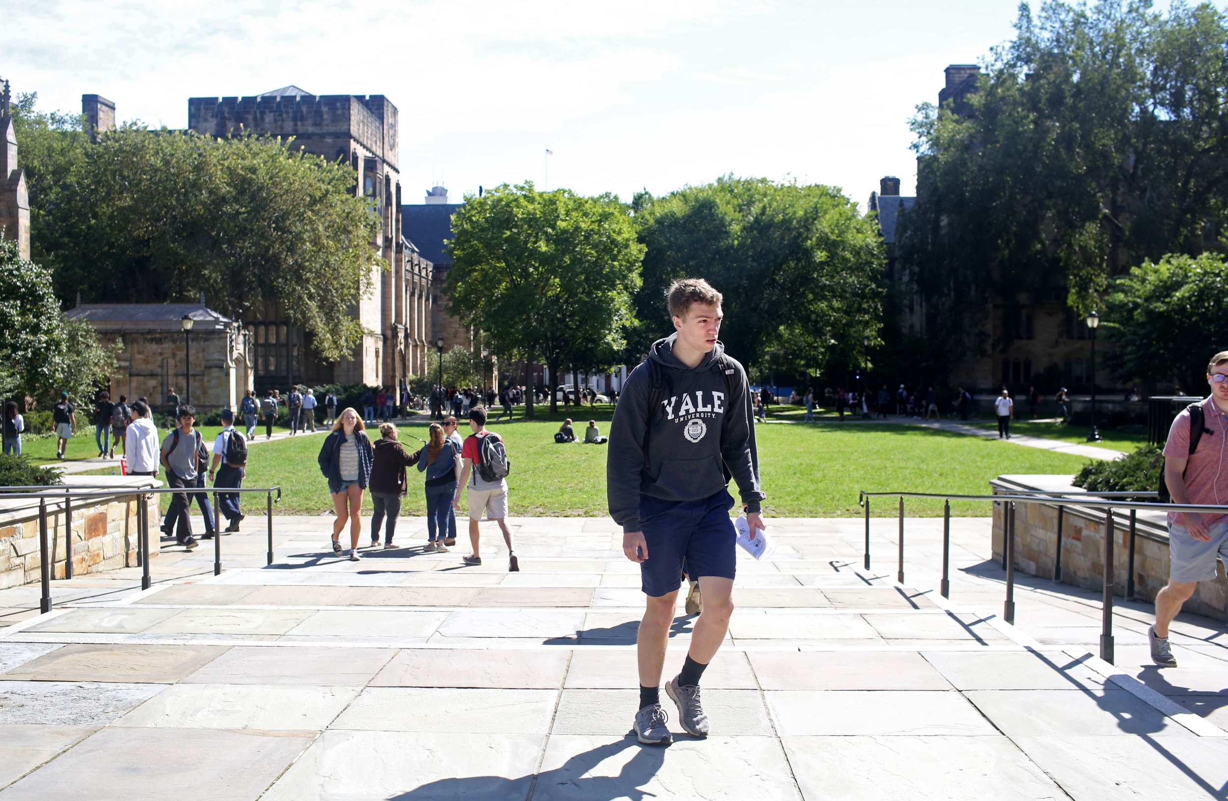 Yale Admits 728 Early Action Applicants for Class of 2029 with Full ...