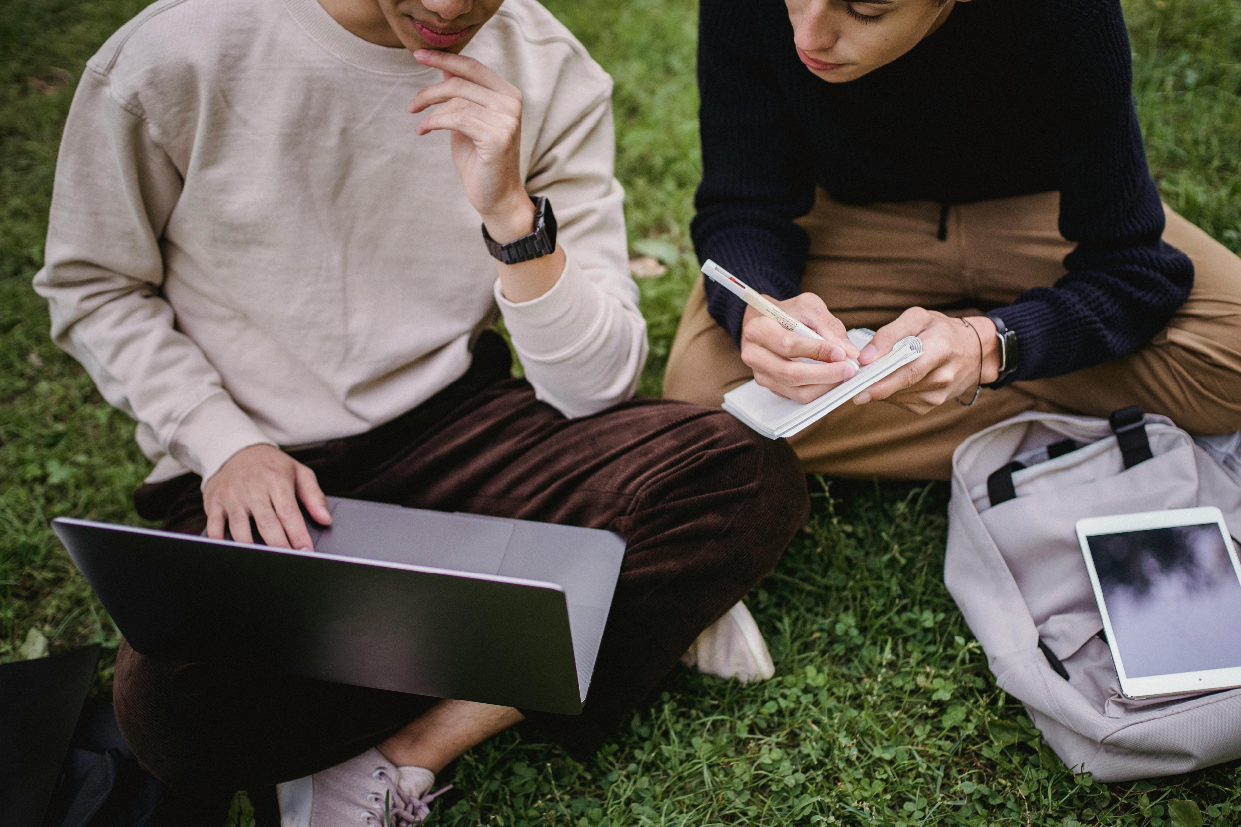 Open vs. Closed Campus: Which Are Better for College Students?